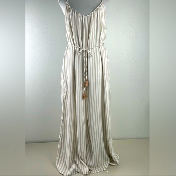 Aakaa | Pants & Jumpsuits | Jumpsuit | Poshmark